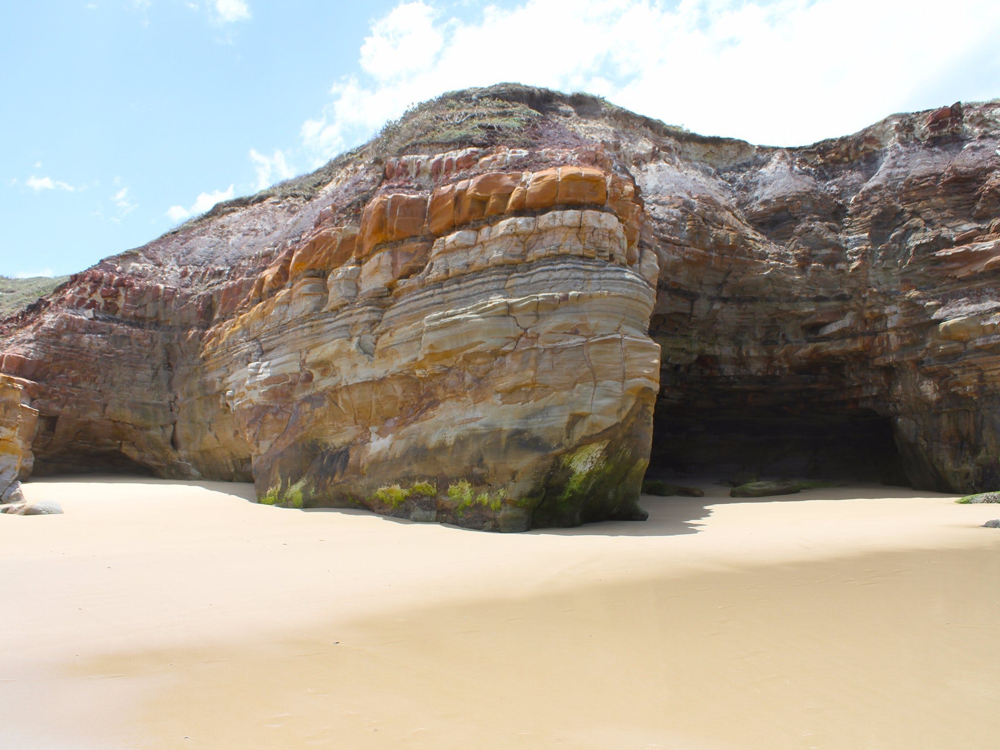 Shelley Caves - Clarence Valley